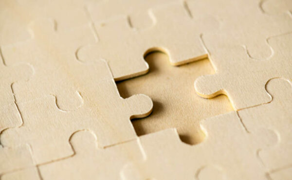 Puzzle personalizat cu 6 poze si mesaj - Uniq-gift.ro